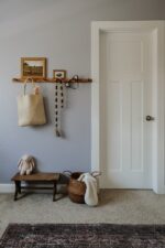 DIY Peg Rail: Two Ways To Build This Stylish Decor Piece!