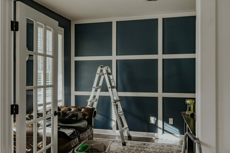 DIY Grid Wall From Start To Finish - DecorHint