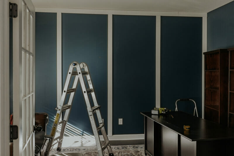 DIY Grid Wall From Start To Finish - DecorHint