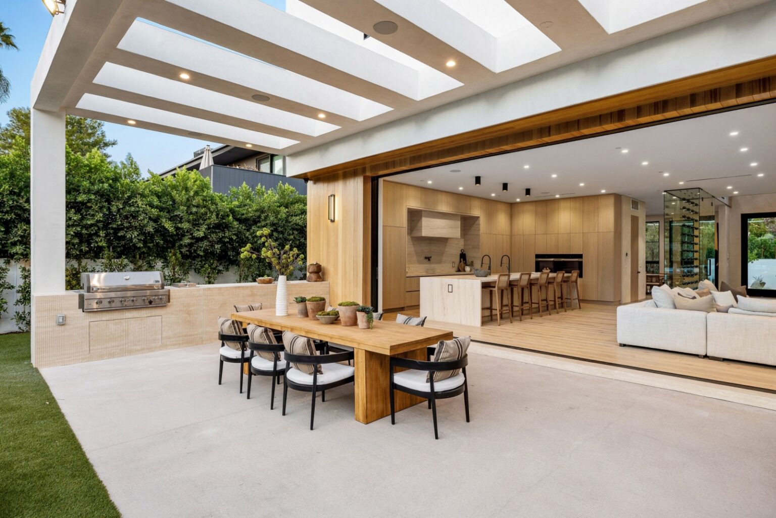 12 Things Upper Middle Class Homes Typically Have That Others Might Not 4426