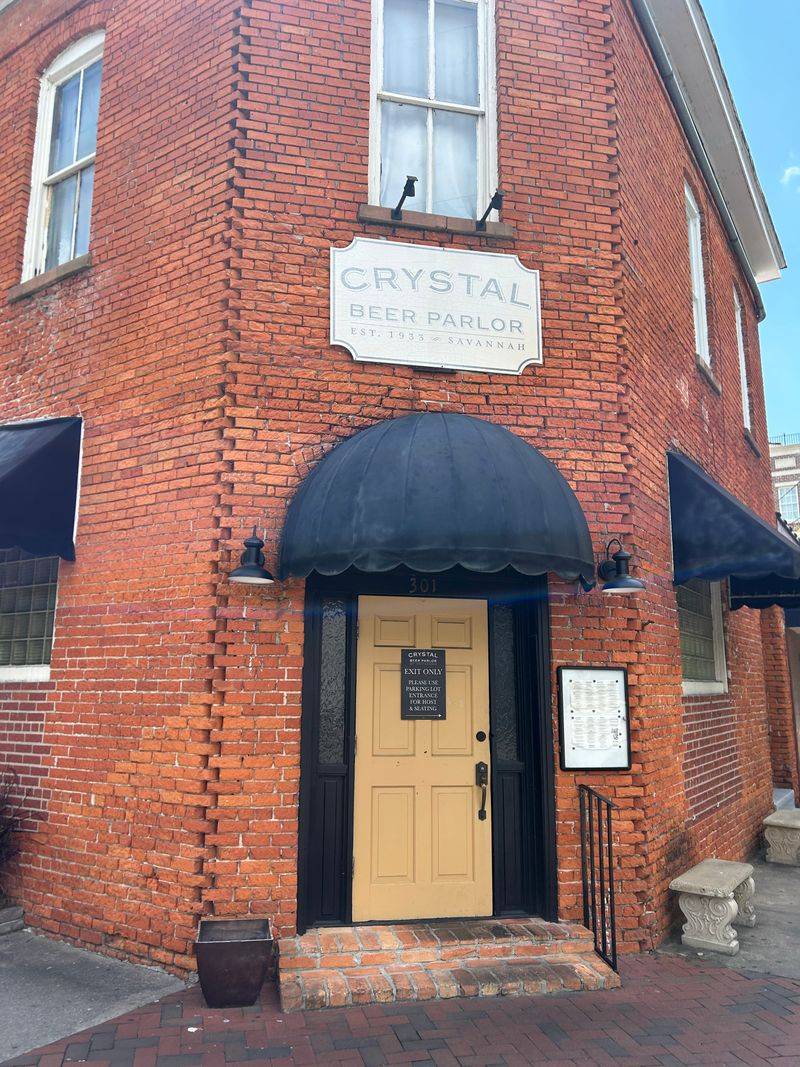 These 14 Georgia Restaurants Are Where Savannah Locals Actually Eat