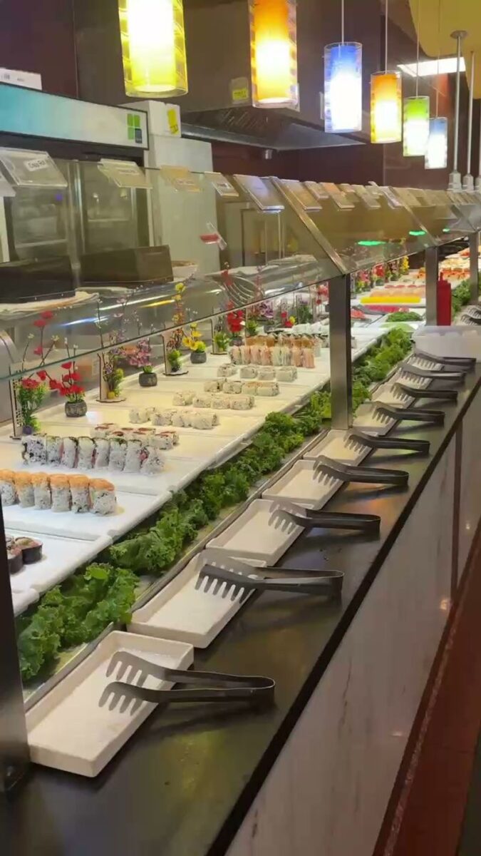 These 16 Georgia Buffets Turn Big Appetites Into Happy Diners