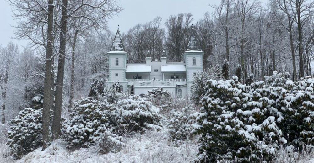 This Castle In North Carolina Will Make You Believe In Magic
