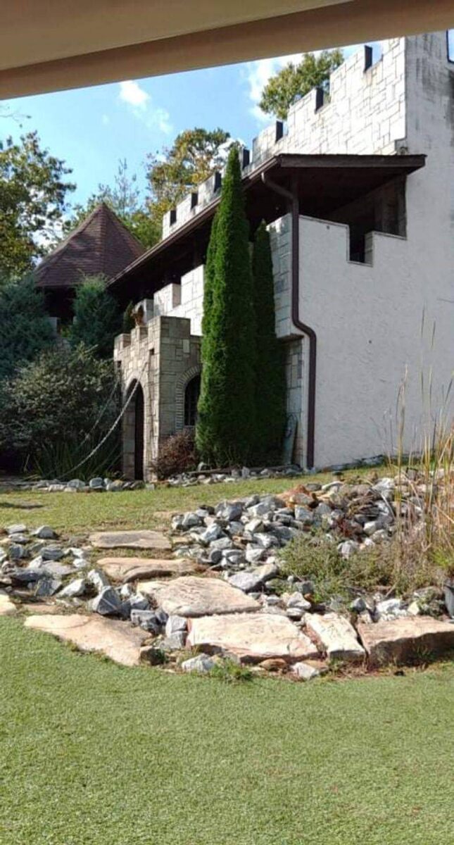 This Charming Castle Is One Of North Carolina's Best-Kept Secrets