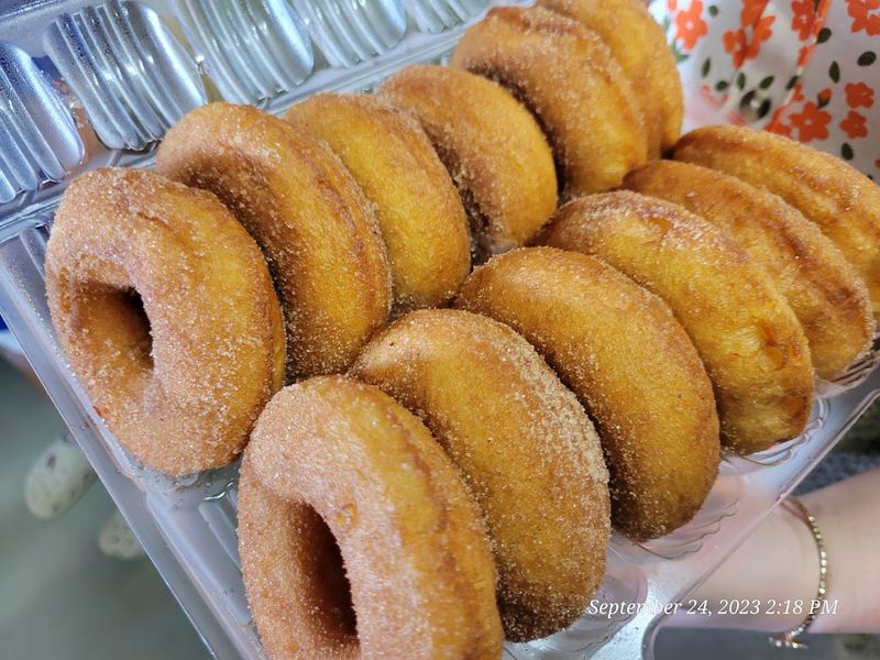 This North Carolina Orchard Is Famous For Apple Cider Donuts Worth ...