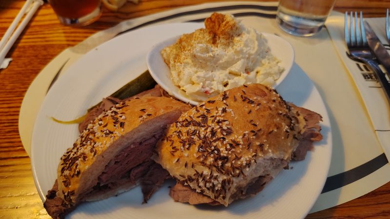 One Of New York's Best Beef On Weck Sandwiches Comes From This No ...