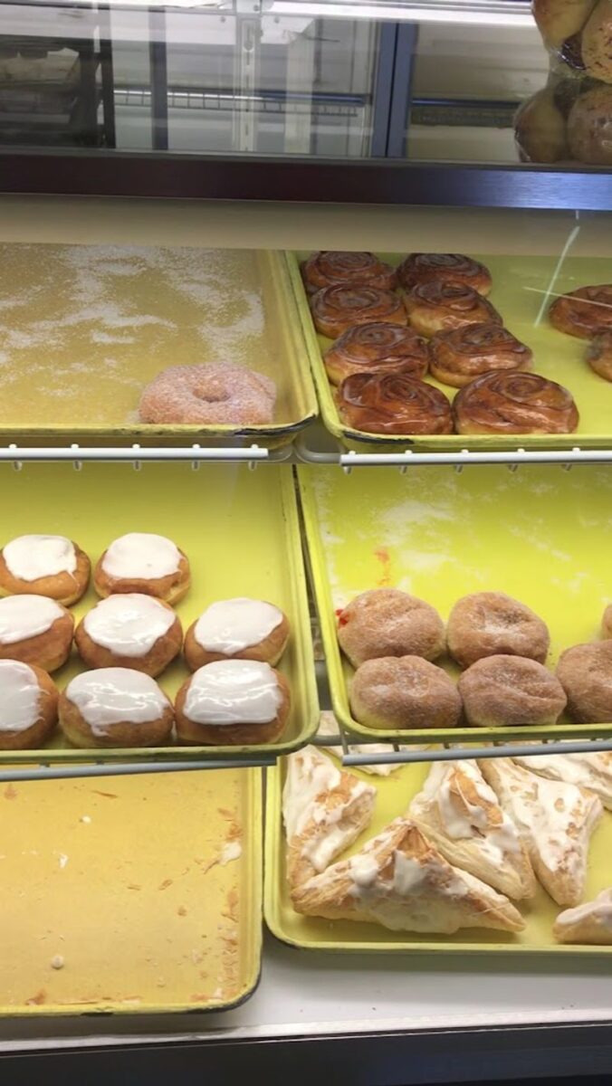 This Beloved Missouri Bakery Turns Gooey Butter Cake Into Something ...