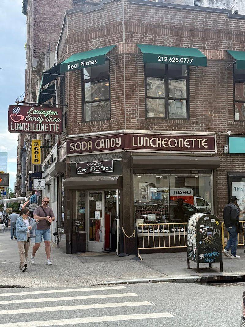 10 No-Frills New York Diners Where You Can Still Eat Well For Under $15