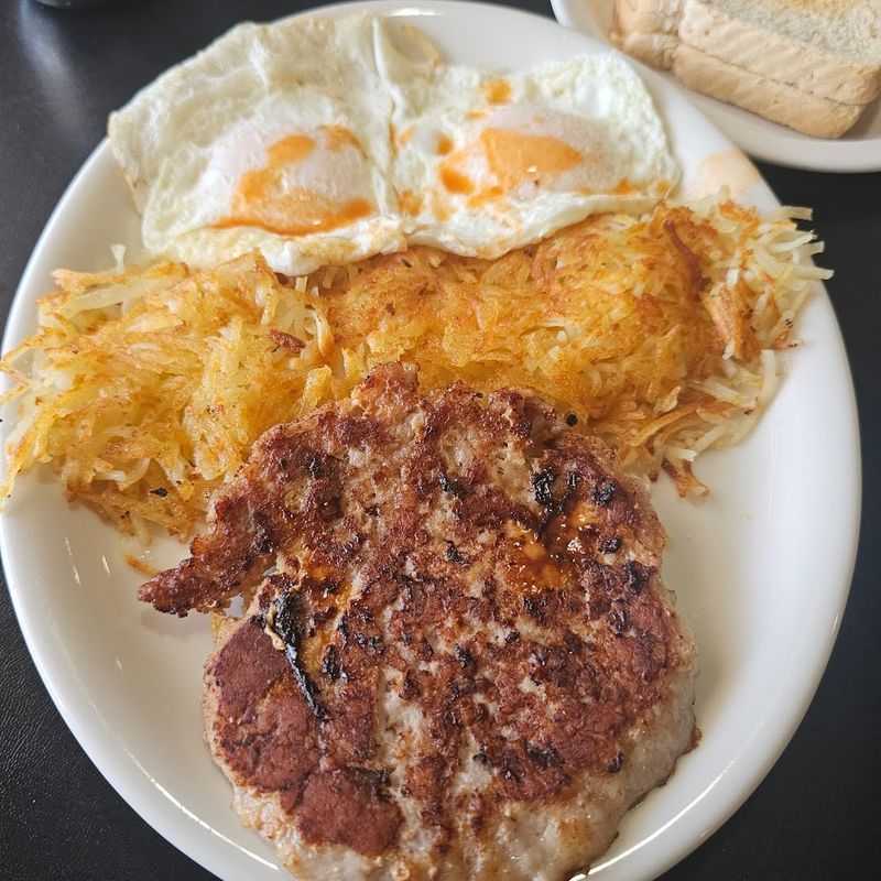 This Idaho Diner Has Barely Changed Its Menu Since 1975, And Locals Are ...