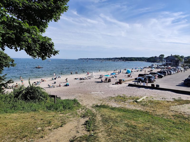 One Picturesque Waterfront Town In Connecticut Will Have You Feeling ...