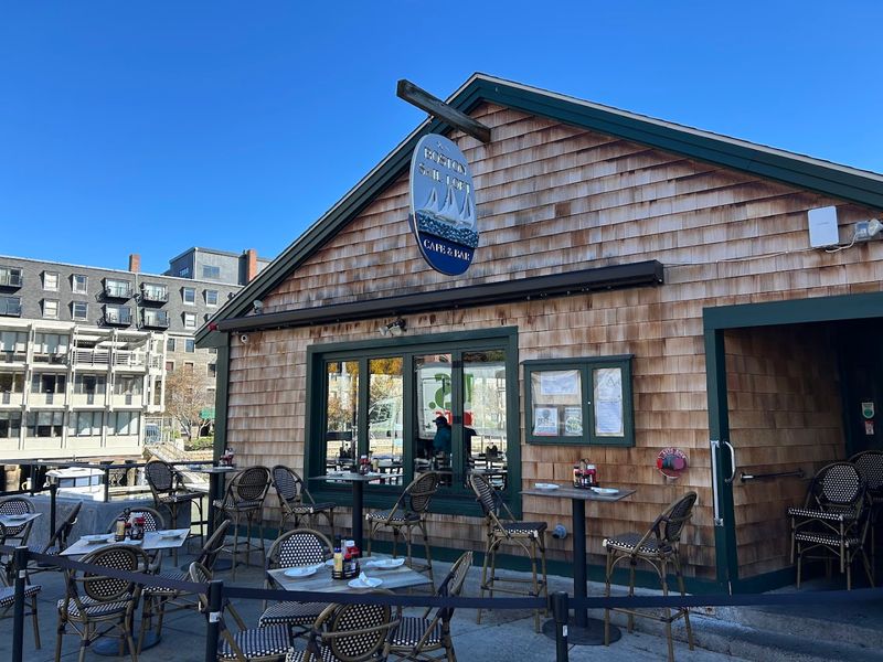 These 10 No-Frills Massachusetts Seafood Restaurants Serve Coastal ...