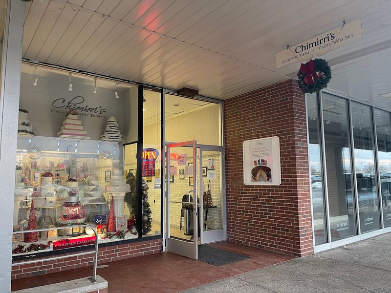 This Cozy Connecticut Pastry Shop Feels Like Europe With Delightfully ...