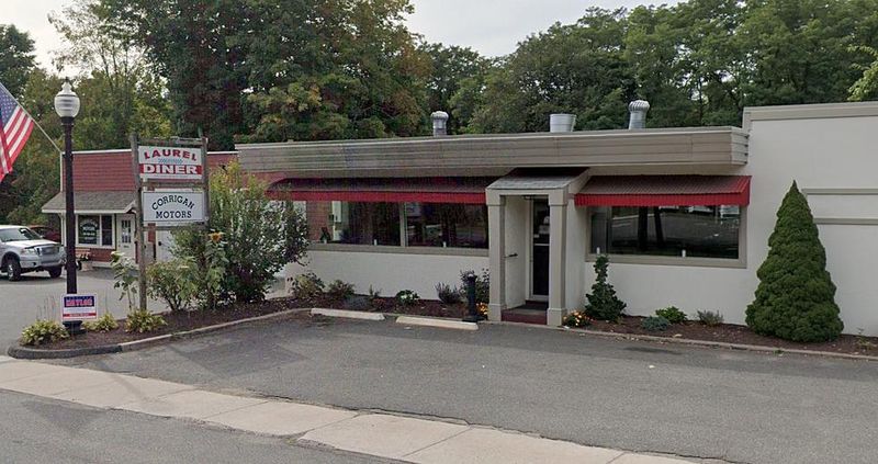 This Cozy Connecticut Restaurant Serves The Most Mouthwatering ...