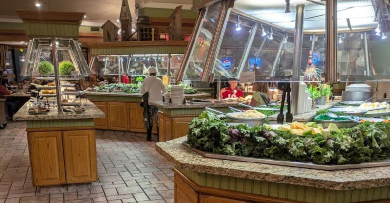 This Idaho Buffet Brings Back The Feeling Of Grandma's Sunday Kitchen
