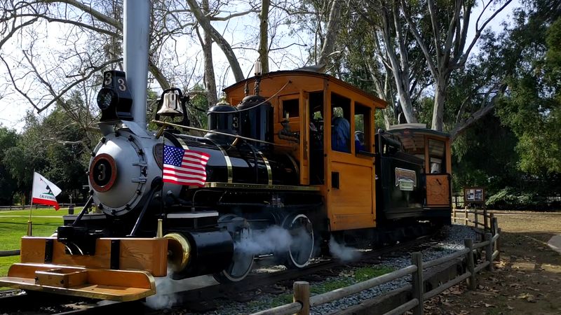 This Vintage Train Ride In California Will Carry You Right Back To The ...