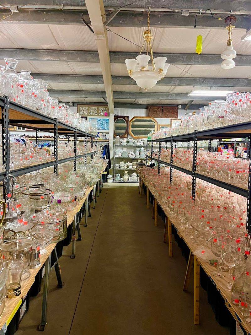 The Enormous Indoor Flea Market In Connecticut That’ll Make Every ...